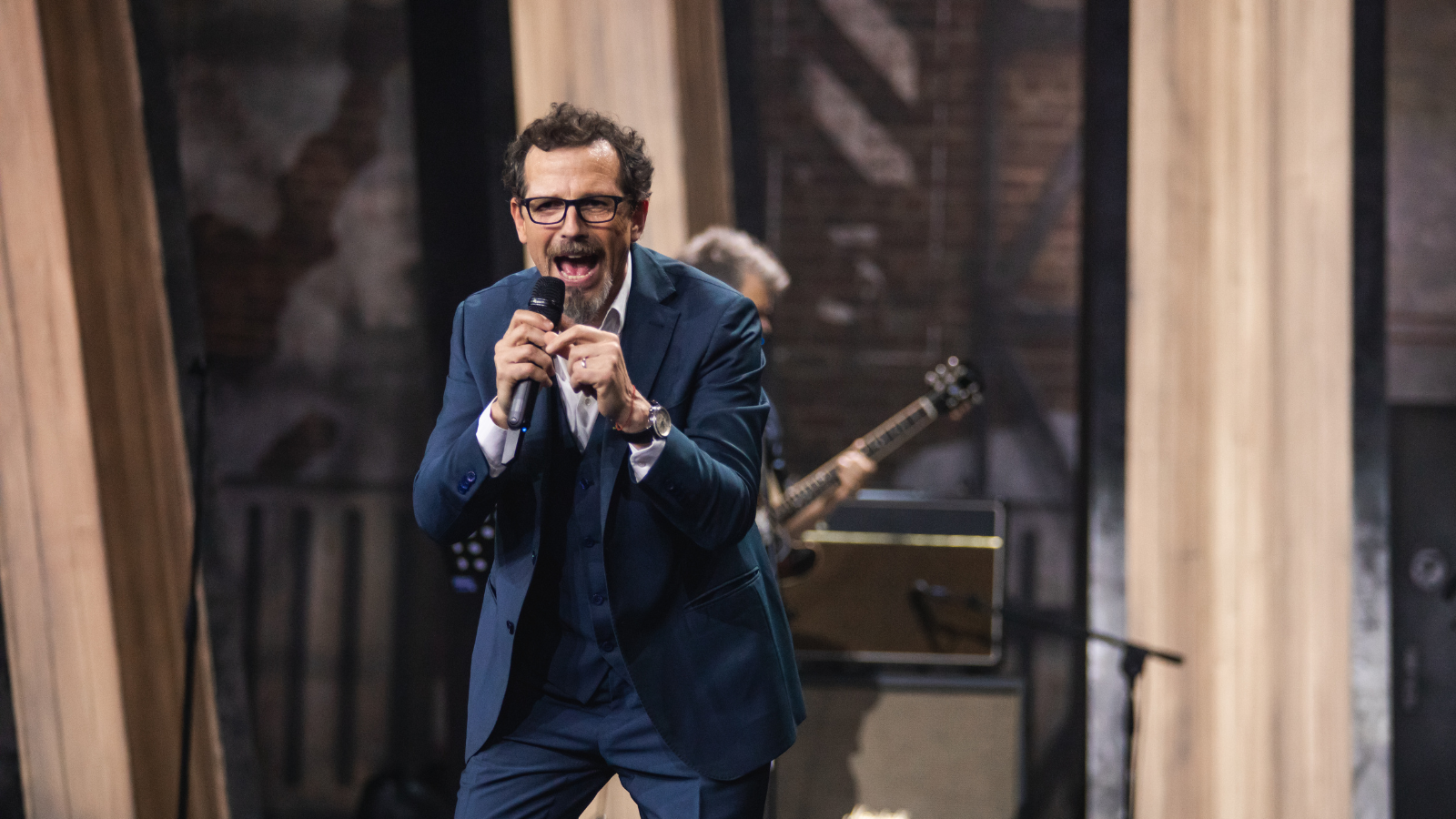 Germano Lanzoni: quando l’ironia incontra il personal branding - Bnews